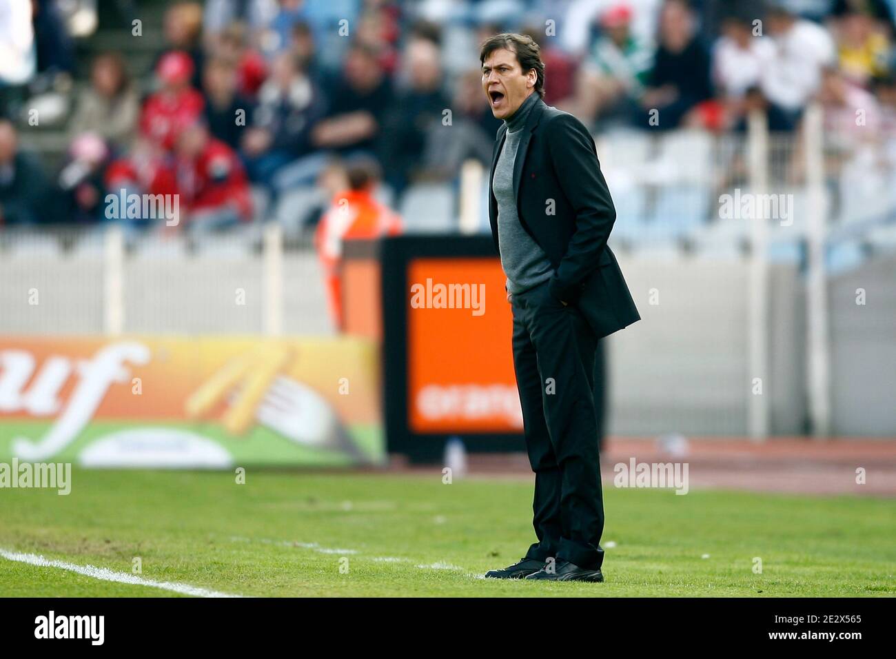 Coach rudy garcia hi-res stock photography and images - Alamy