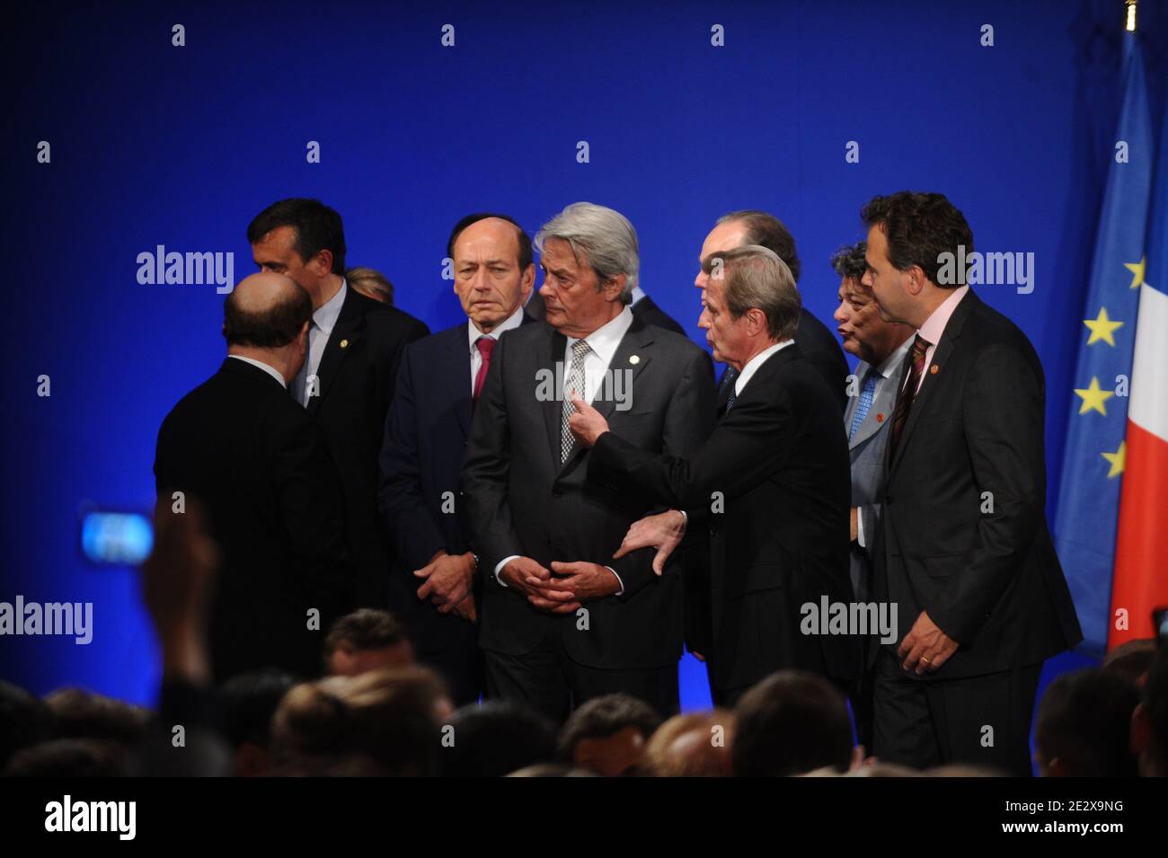 Alain Delon, Bernard Kouchner, Frederic Mitterrand, Jean-Louis Borloo ...