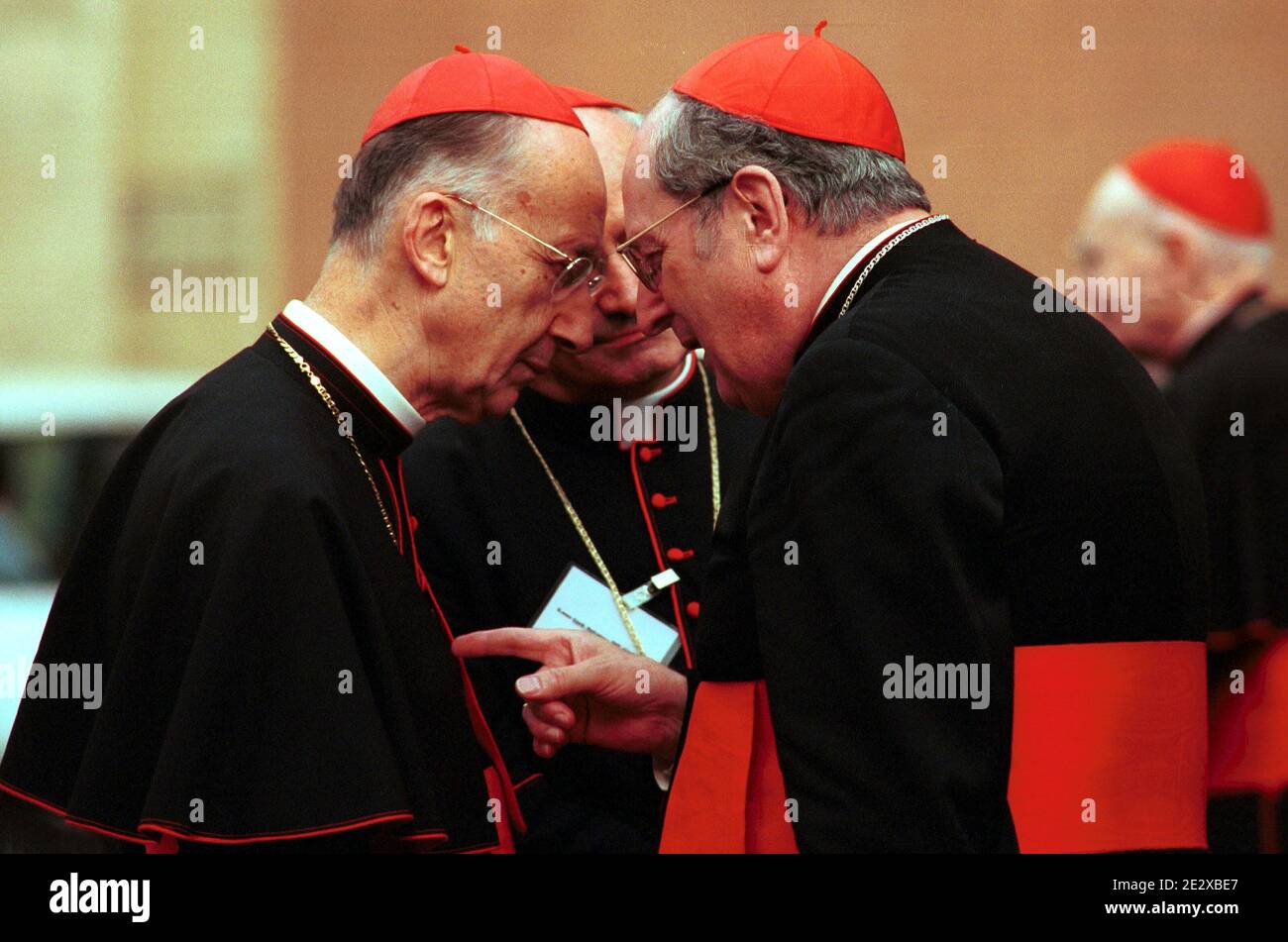 A visit at the heart of the Vatican, the world's smallest state ...