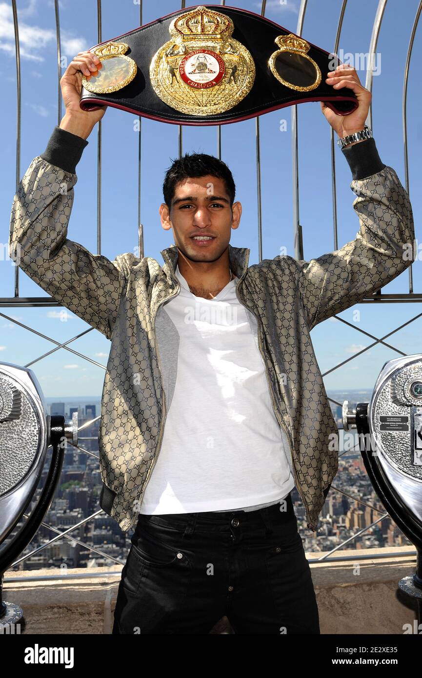 British boxer Amir Khan poses at the top of the Empire State Building ...