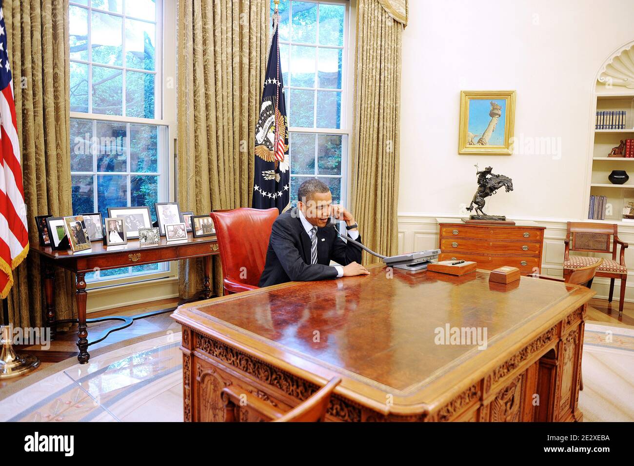 Cameron bureau hi-res stock photography and images - Alamy