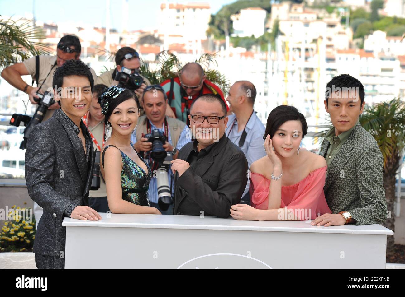 "Chinese director Wang Xiaoshuai (C) poses with Chinese actress Fan ...