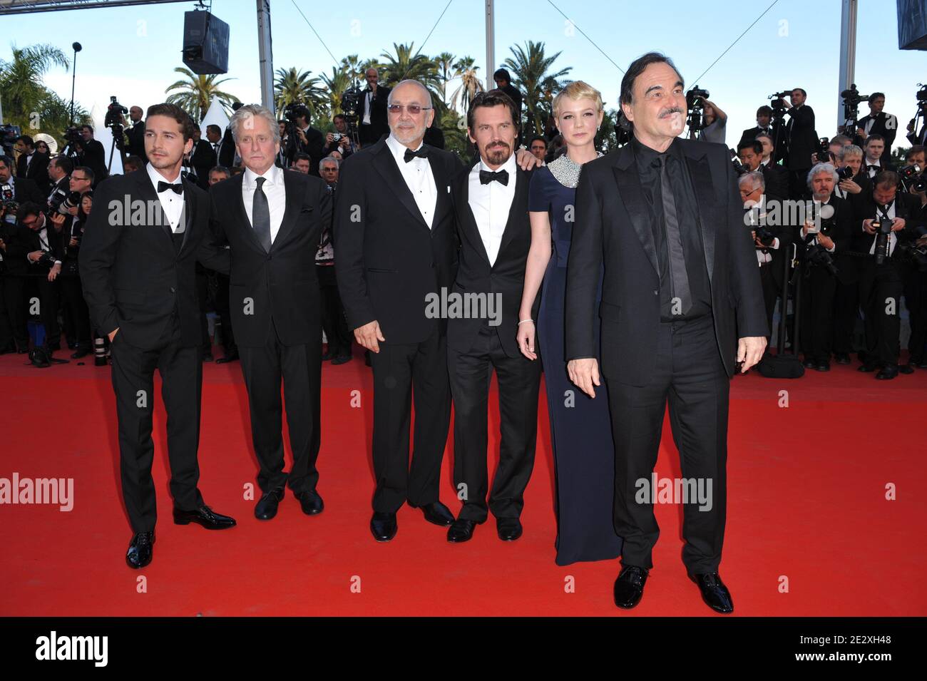 Michael douglas frank langella hi-res stock photography and images - Alamy