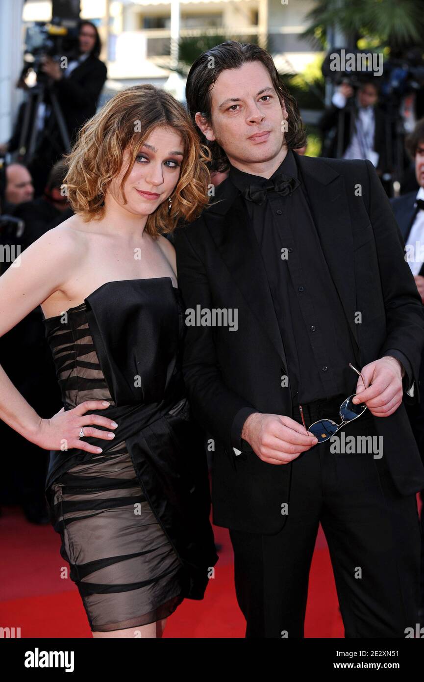 Benjamin Biolay arriving at the screening of 'Biutiful' presented in ...