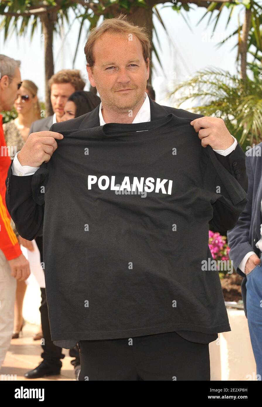 Xavier Beauvois attending the photocall for 'Des Hommes et des Dieux ...