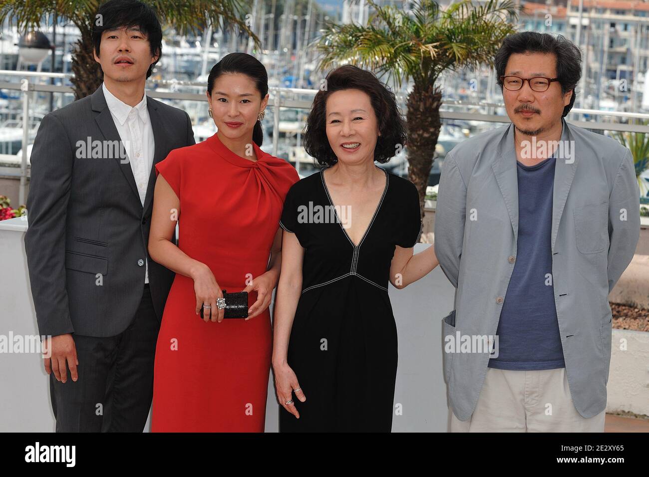 (L-R) Joonsang Yu, Jiwon Ye, Yuh-Jung Youn and director Sangsoo Hong ... (L-R) Joonsang Yu, Jiwon Ye, Yuh-Jung Youn and director Sangsoo Hong ...
