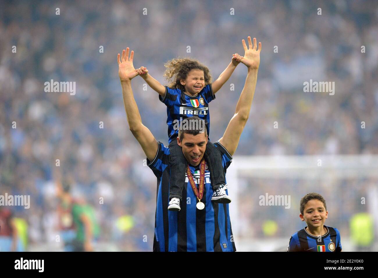 Lúcio bayern munich hi-res stock photography and images - Alamy