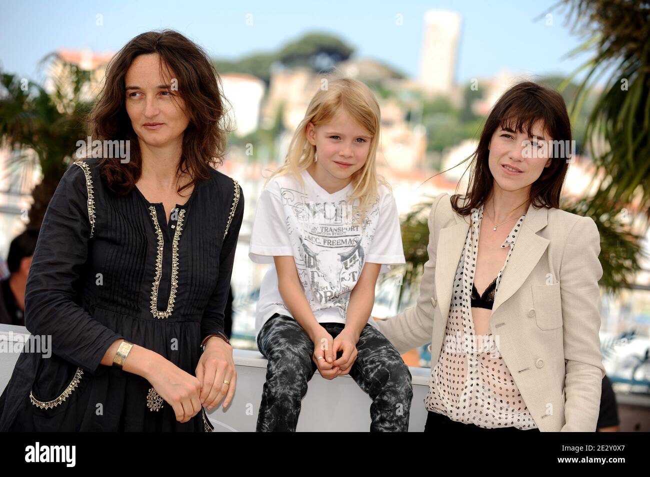 Director Julie Bertucelli, actress Morgana Davies and actress/musician ...