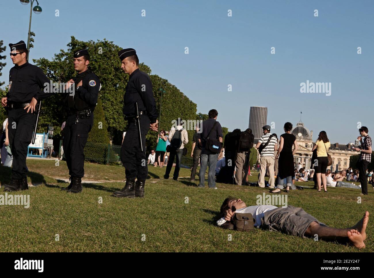 Facebook watch party hi-res stock photography and images - Alamy