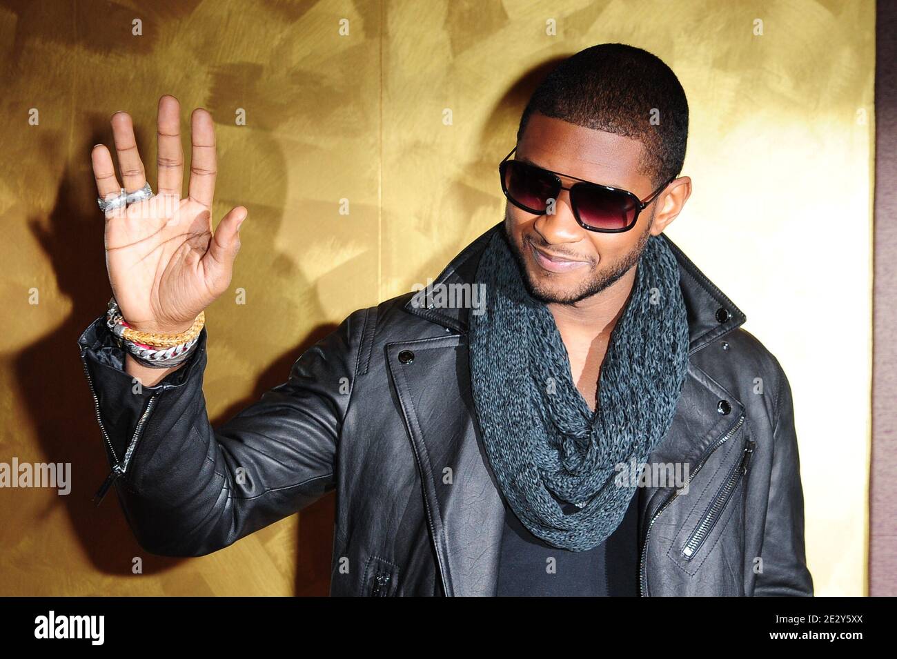 Usher Raymond Vs Raymond Album