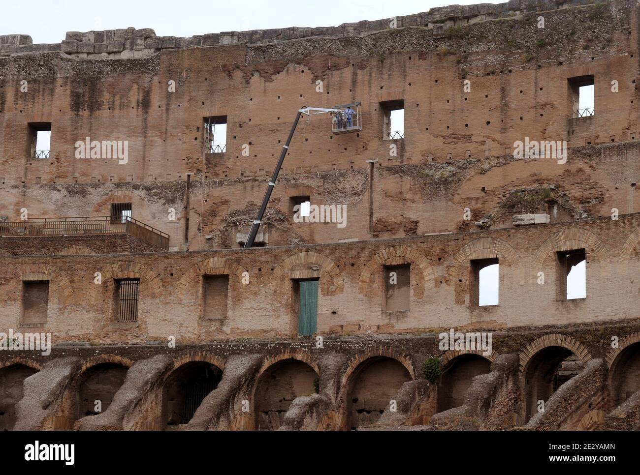 Gladiatorial contests hi-res stock photography and images - Alamy