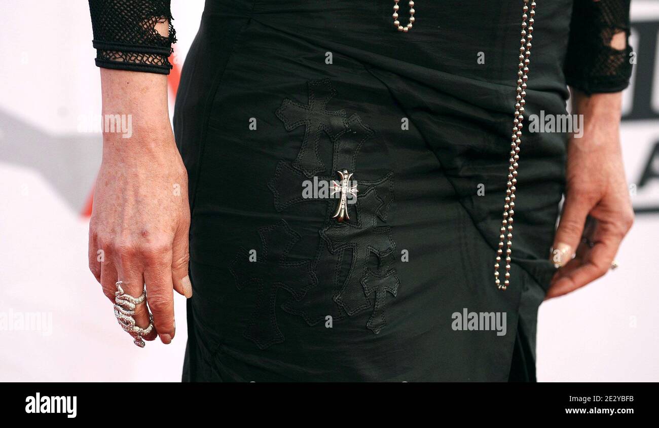 Cher attends the 38th AFI Life Achievement Award Honoring Mike Nichols ...