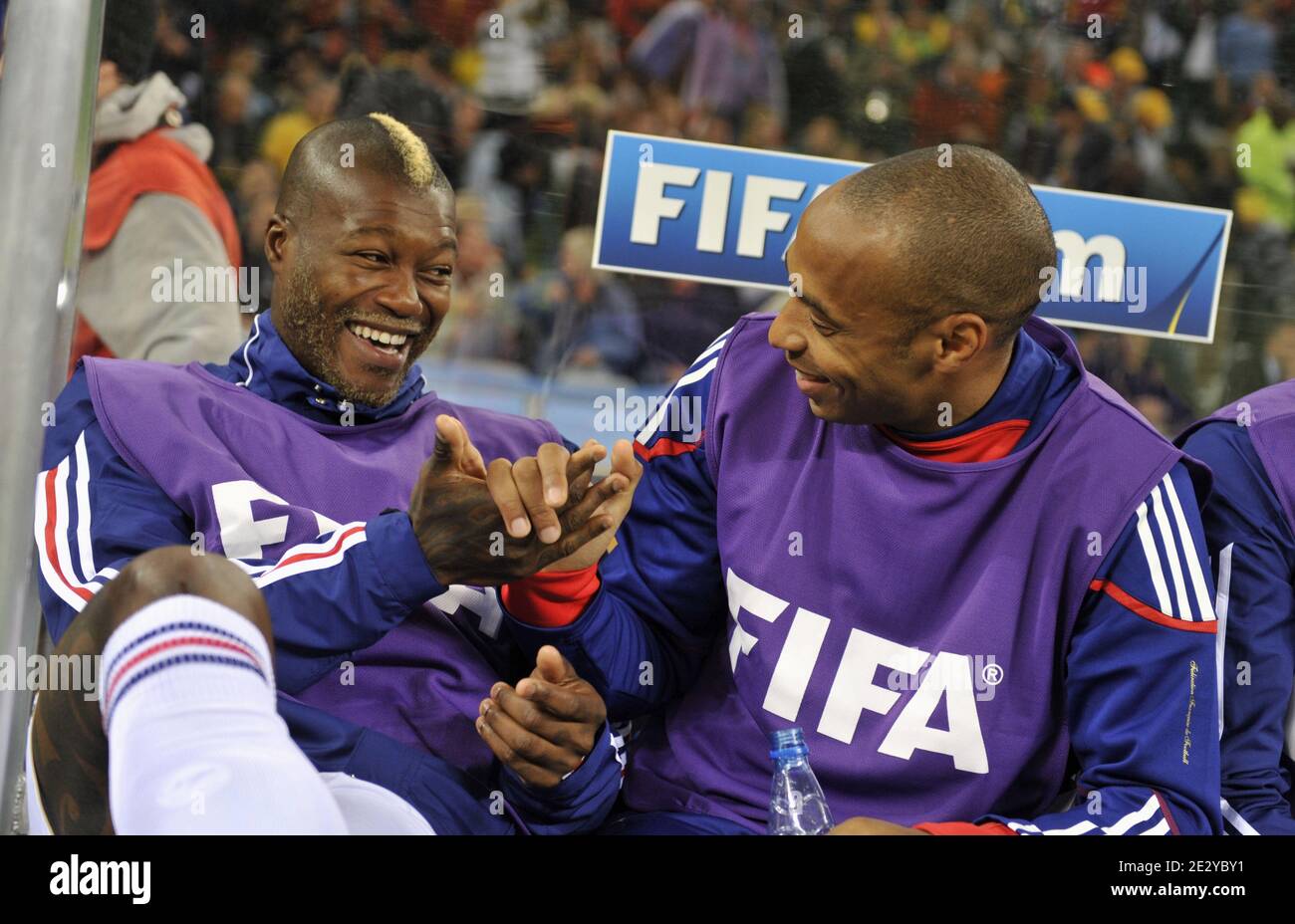 Thierry henry france national team hi-res stock photography and images ...