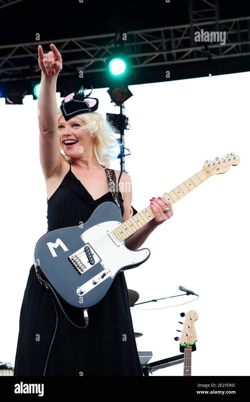 Australian pop singer Micky Green performs in concert during the Prix ...