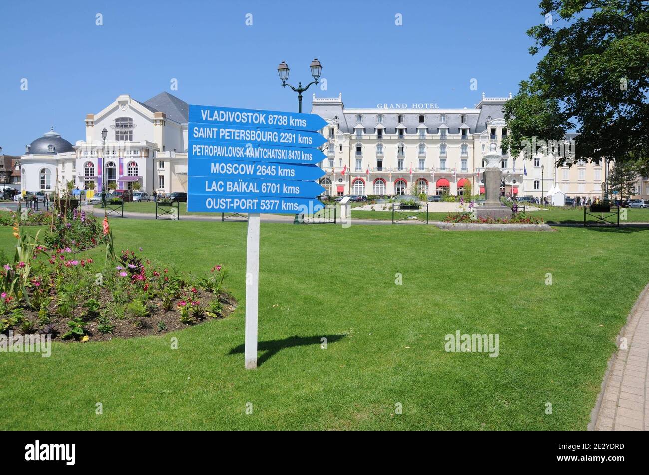 Russian Signs High Resolution Stock Photography and Images - Alamy