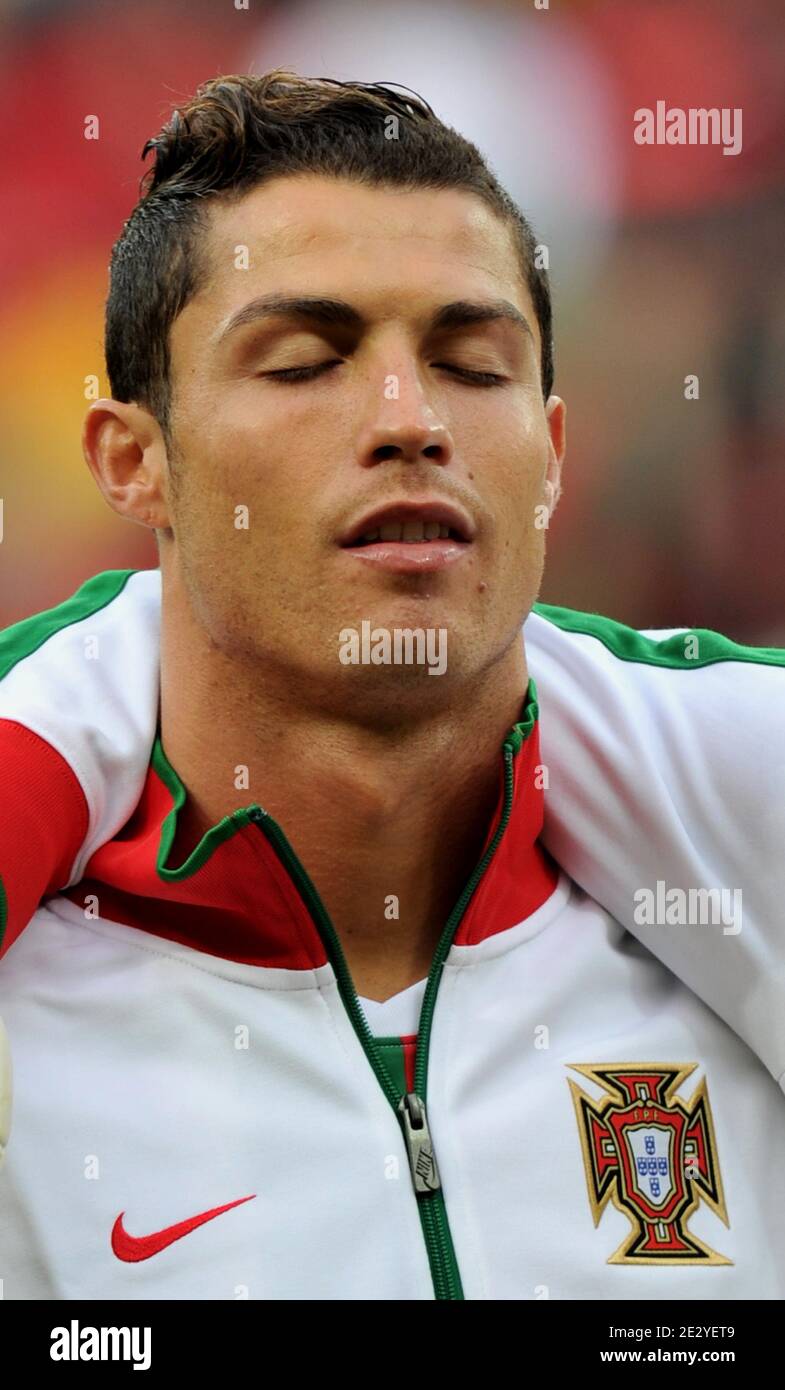 Cristiano ronaldo world cup 2010 hi-res stock photography and images ...
