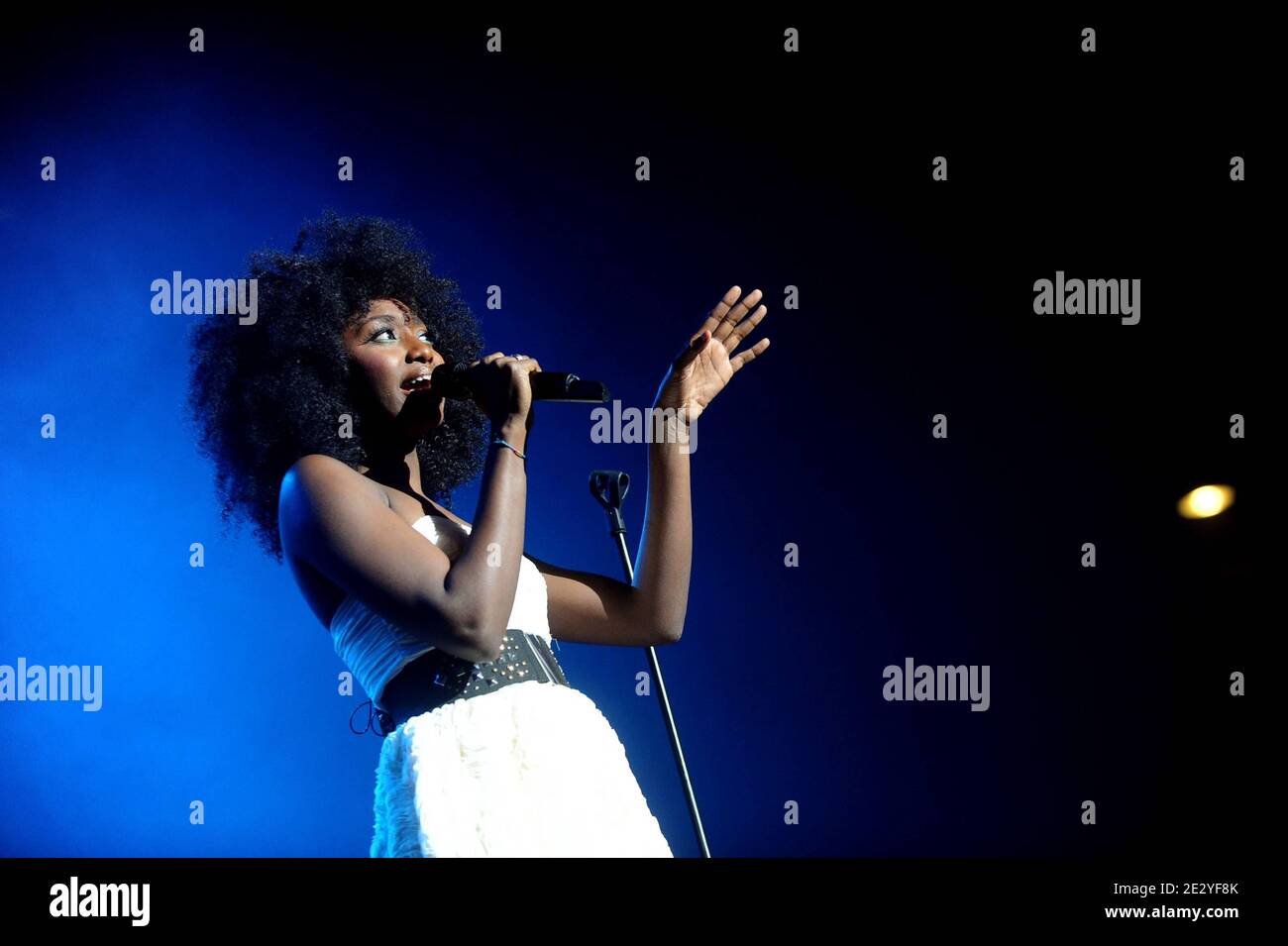 Inna Modja performs the first part of Christophe Mae's concert at the ...