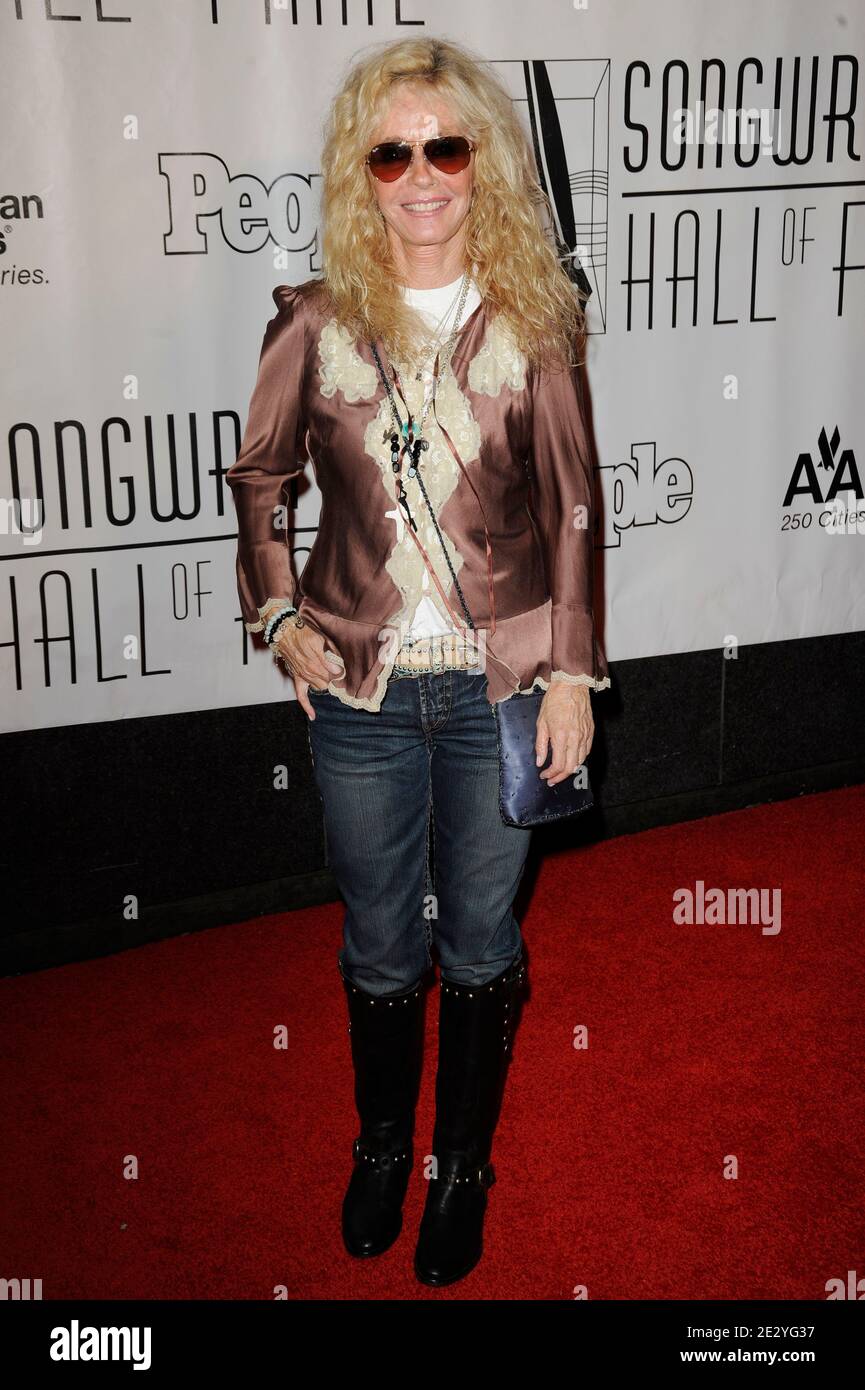 Kim Carnes arriving for the Songwriters Hall of Fame 2010 Annual Awards ...