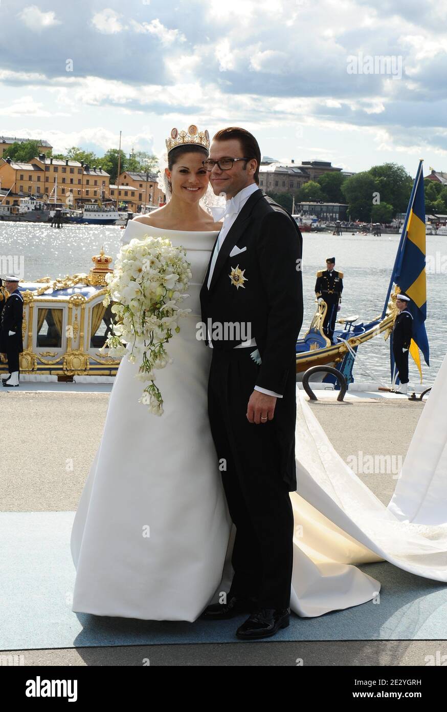 Princess blanche crown hi-res stock photography and images - Alamy