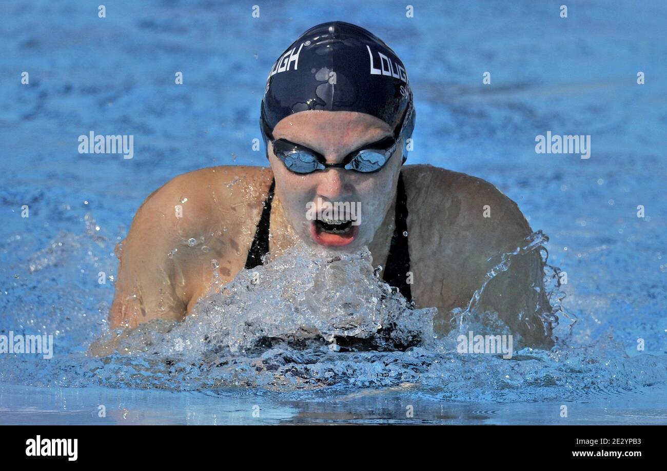 Great Britain Lowri Tynan swimming in the 50 m breaststroke women at ...