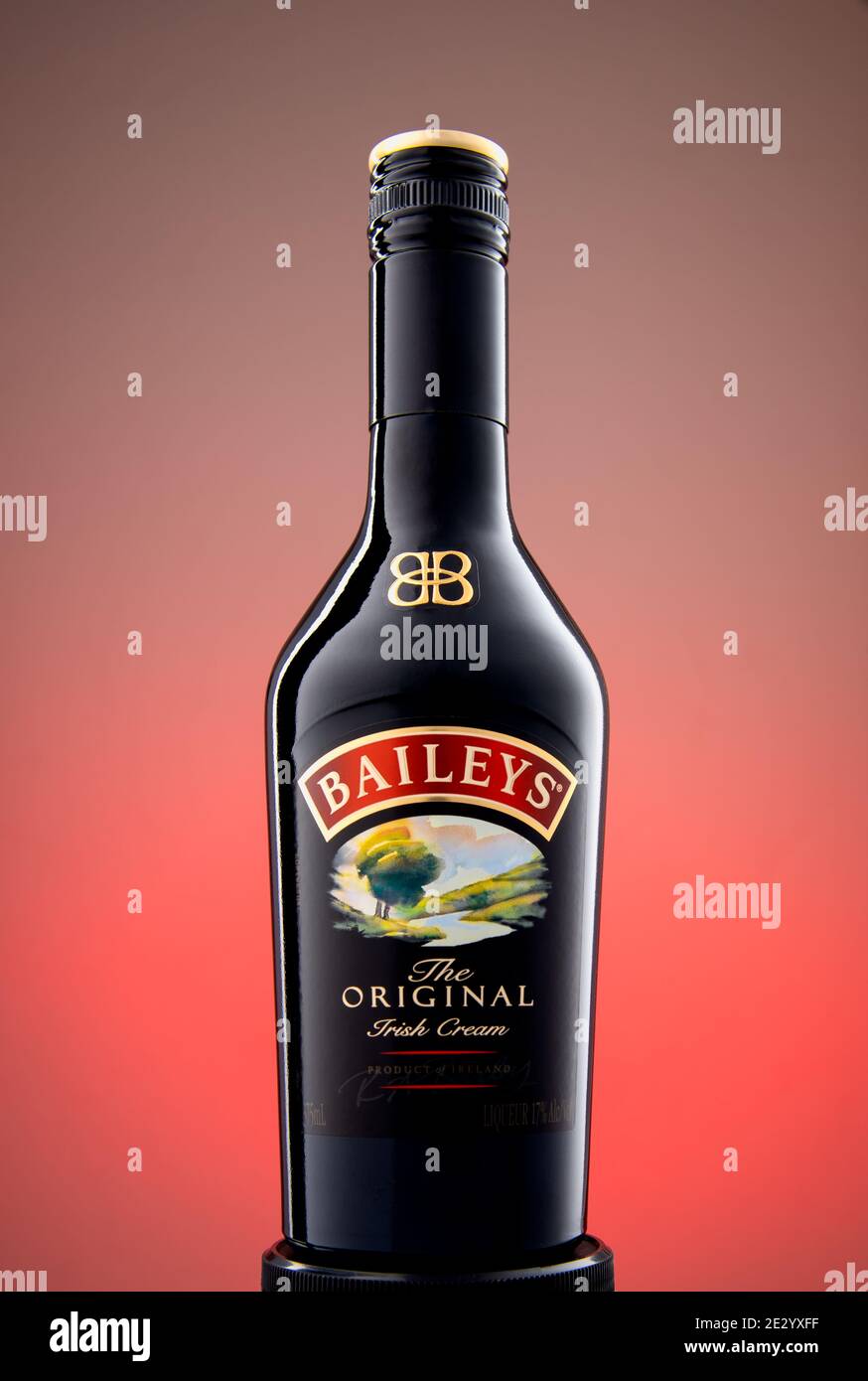 Baileys bottle hi-res stock photography and images - Alamy