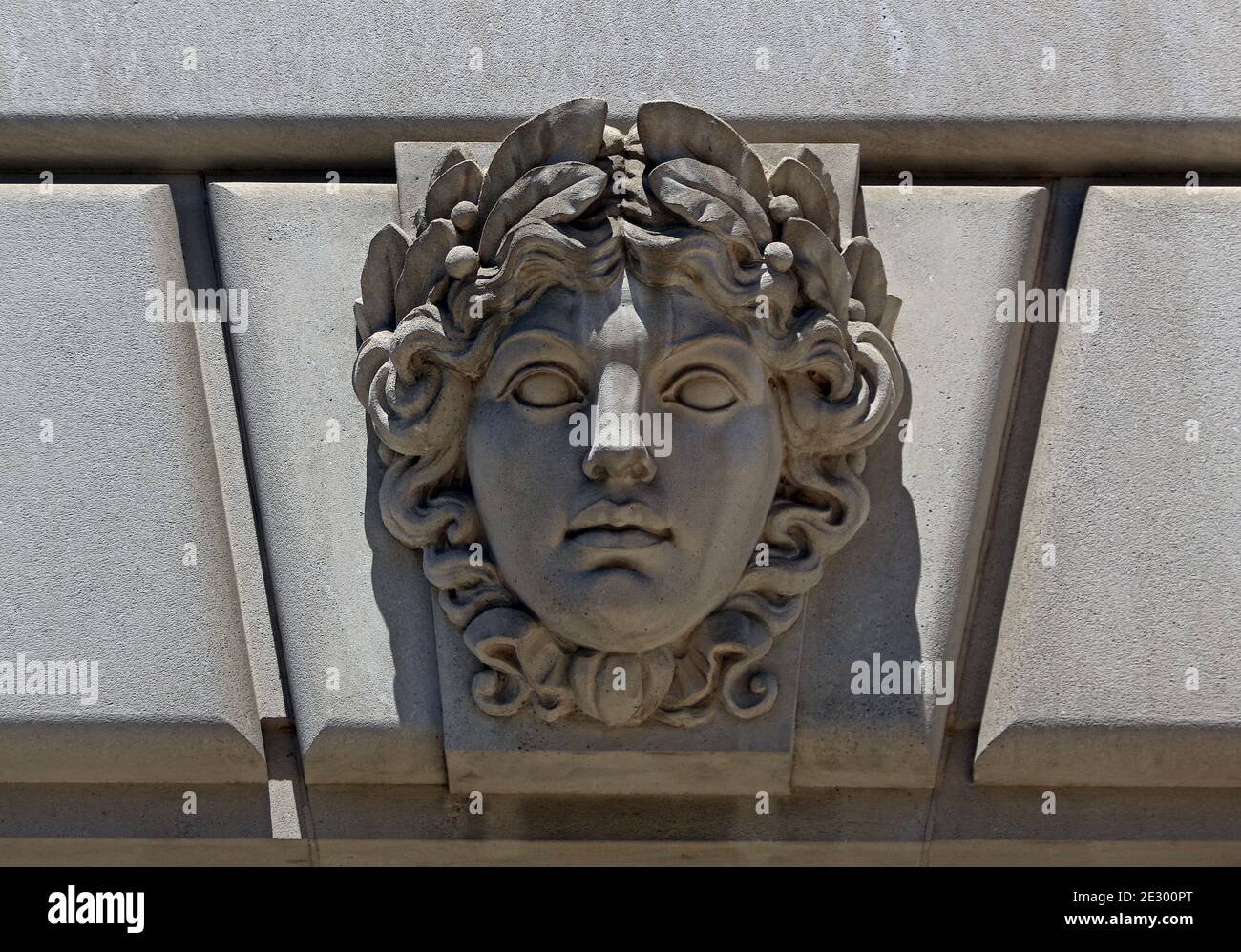 Carved stone face hi-res stock photography and images - Alamy