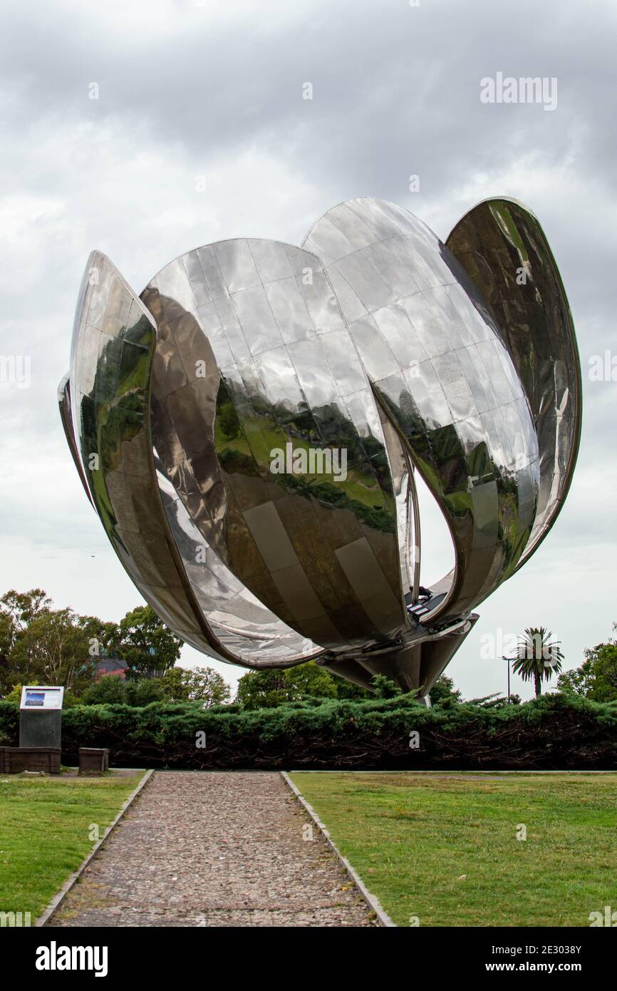 Floralis Generica, Buenos Aires, Argentina Stock Photo - Alamy
