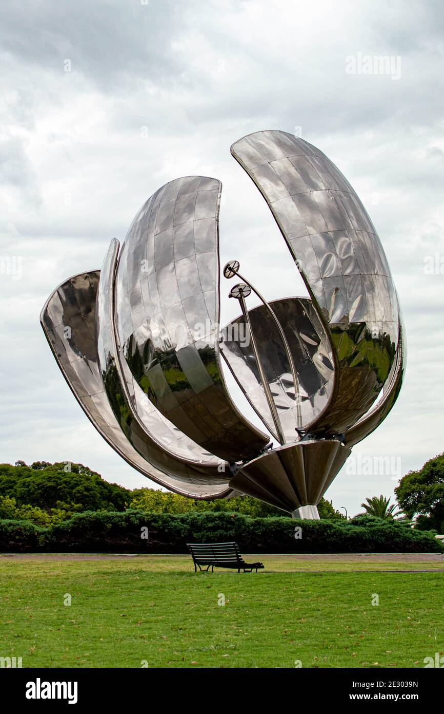 Floralis Generica, Buenos Aires, Argentina Stock Photo - Alamy