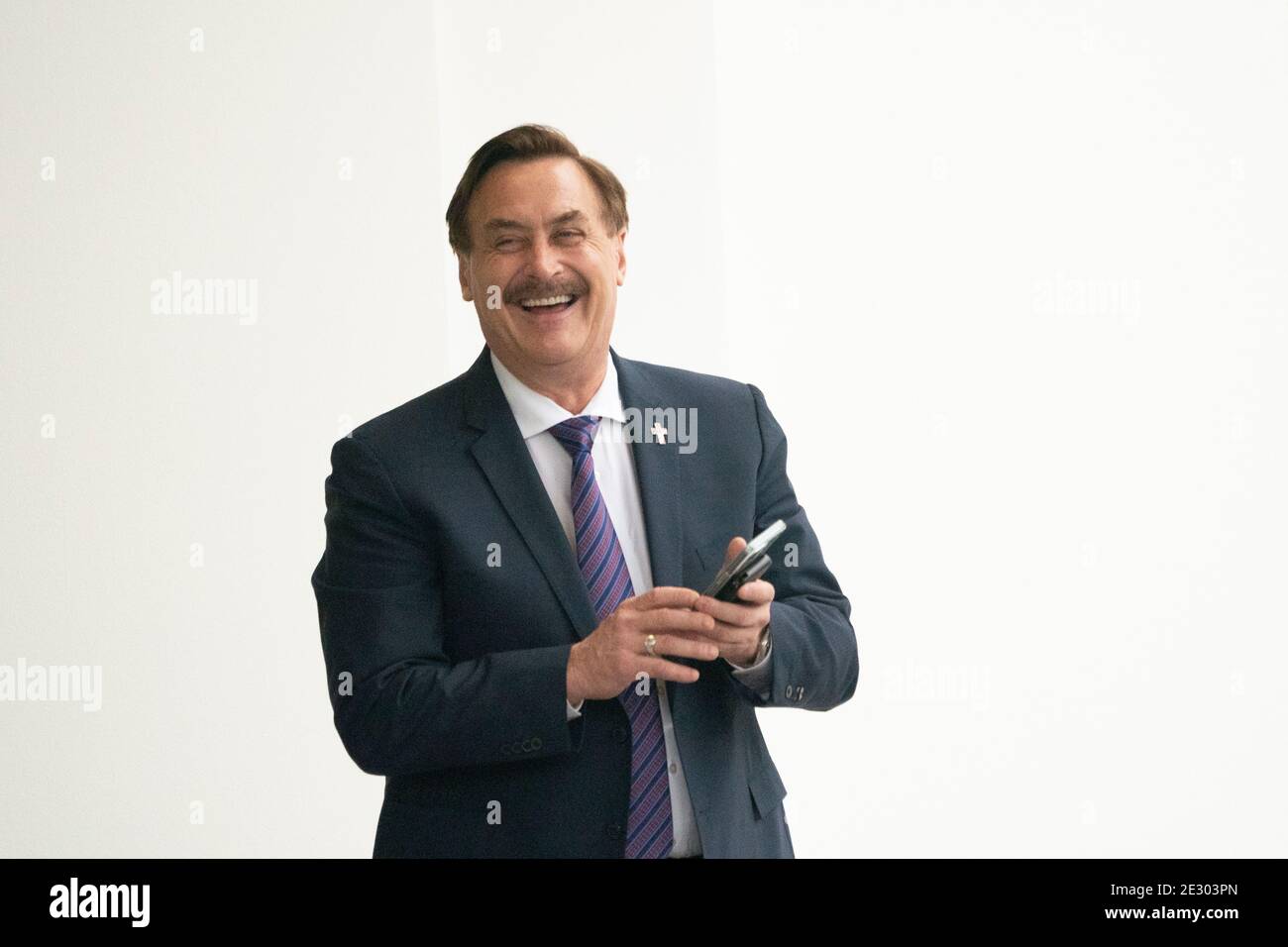 Mike lindell hi-res stock photography and images - Alamy