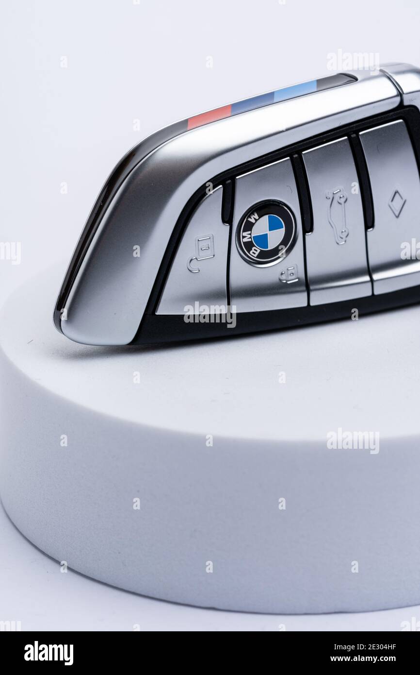 Bmw car keys hi-res stock photography and images - Alamy