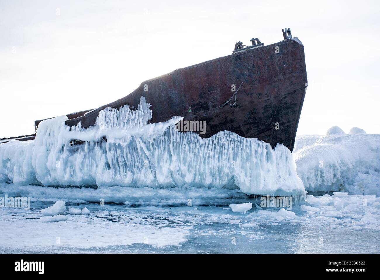 Bow side hi-res stock photography and images - Alamy