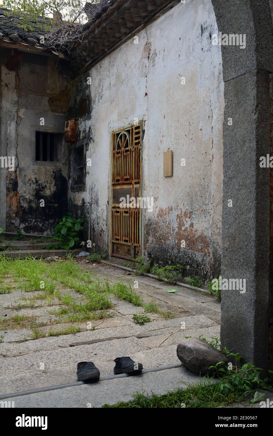 Longtian Shiju, best preserved Hakka dwellings in Shenzhen, China ...