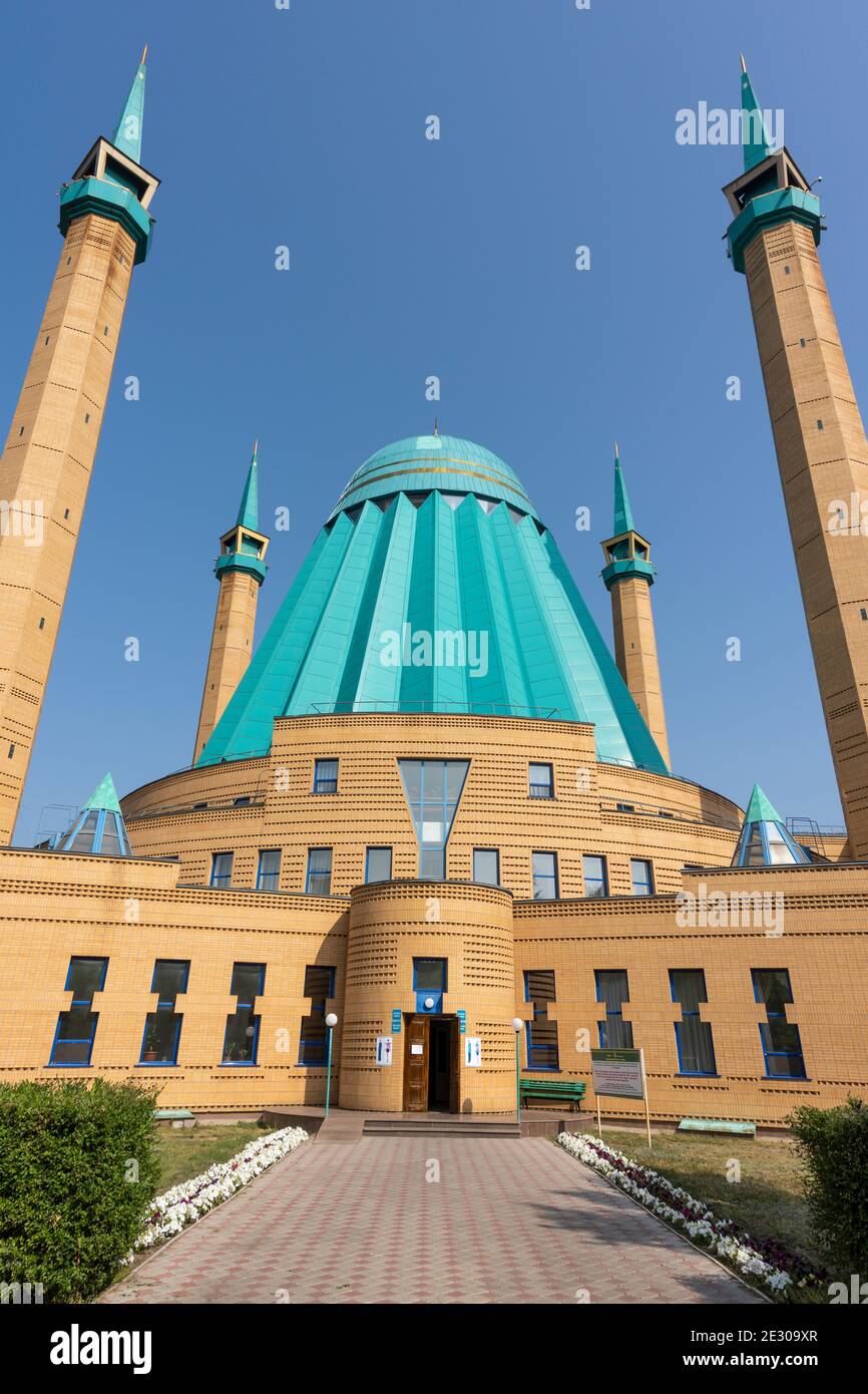 Mashkhur hi-res stock photography and images - Alamy