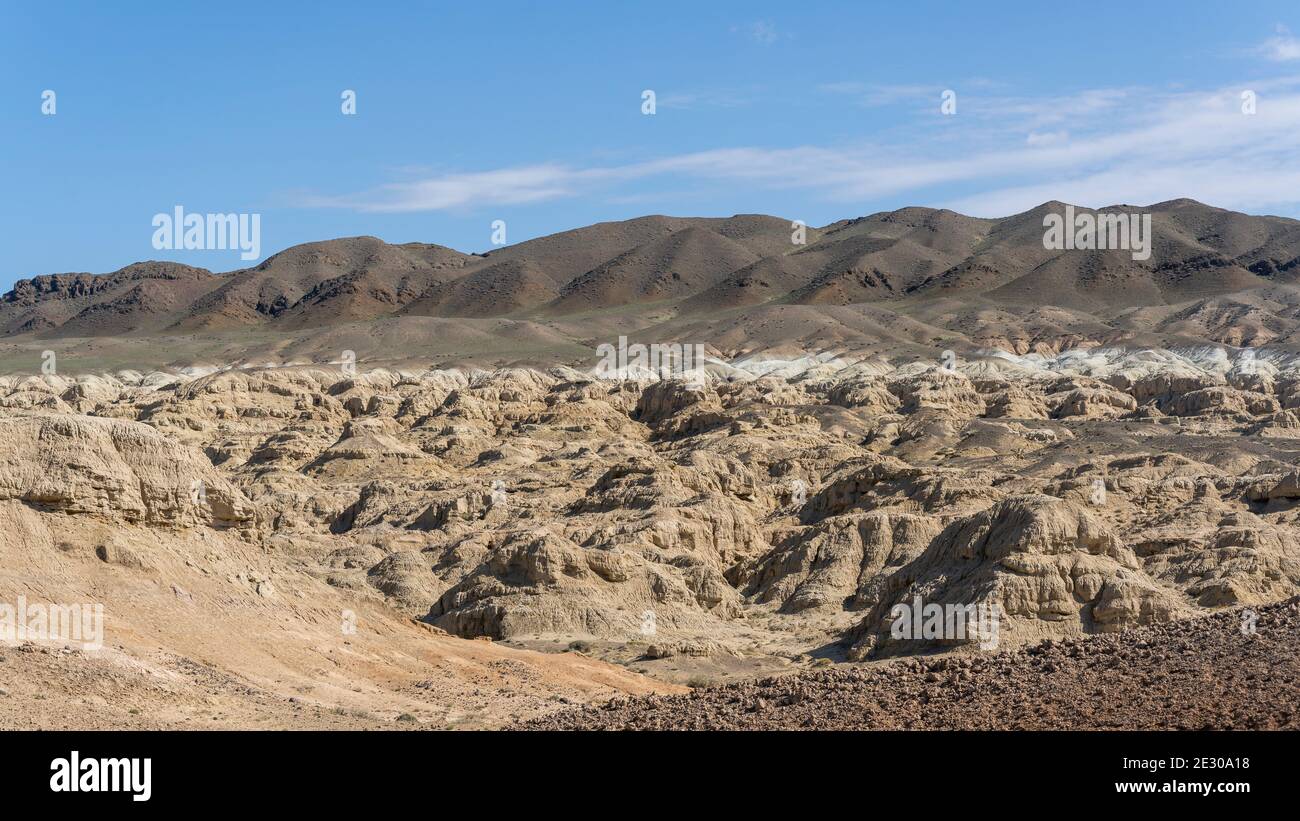 Colorful steppe and desert with hills and mountains in Mongolia Stock ...
