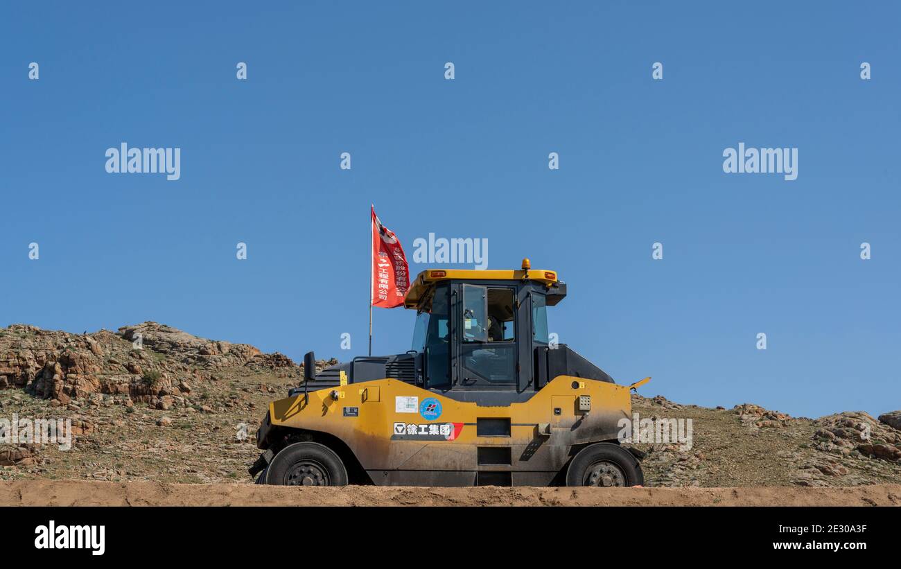 Tarmac roller hi-res stock photography and images - Alamy