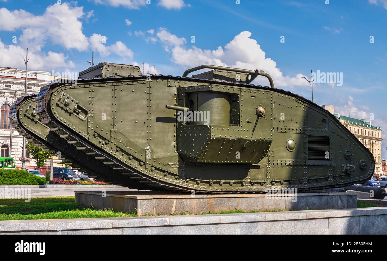 Mark v tank hi-res stock photography and images - Alamy