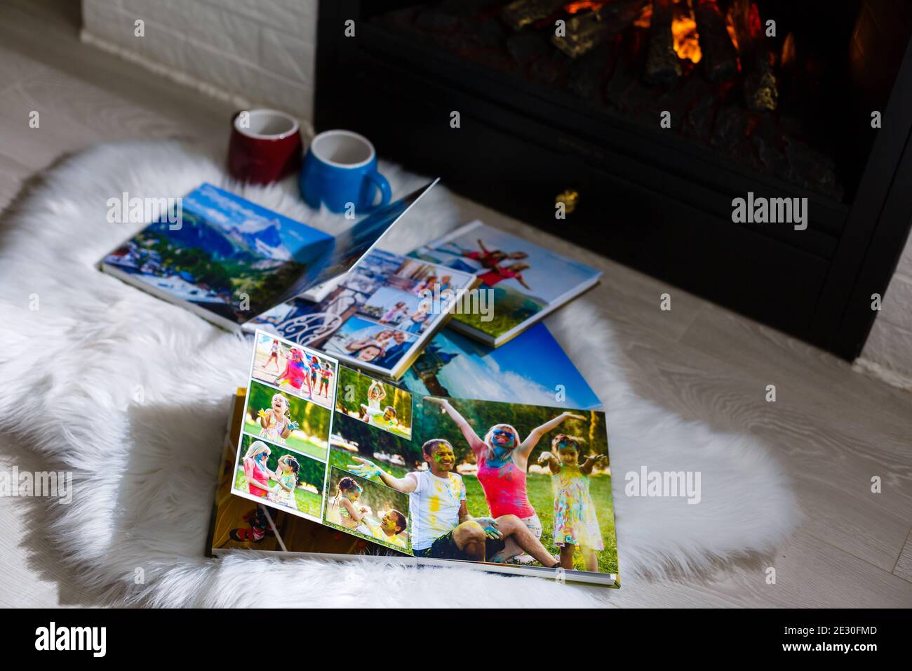 Classic family moments hi-res stock photography and images - Alamy