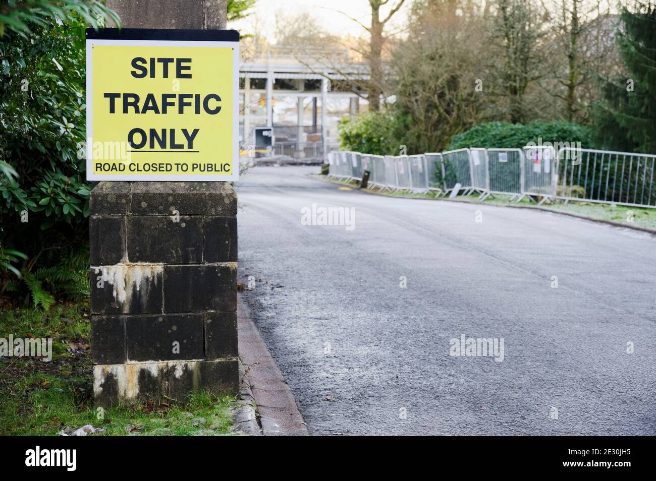 Site traffic sign at construction site entrance Stock Photo - Alamy