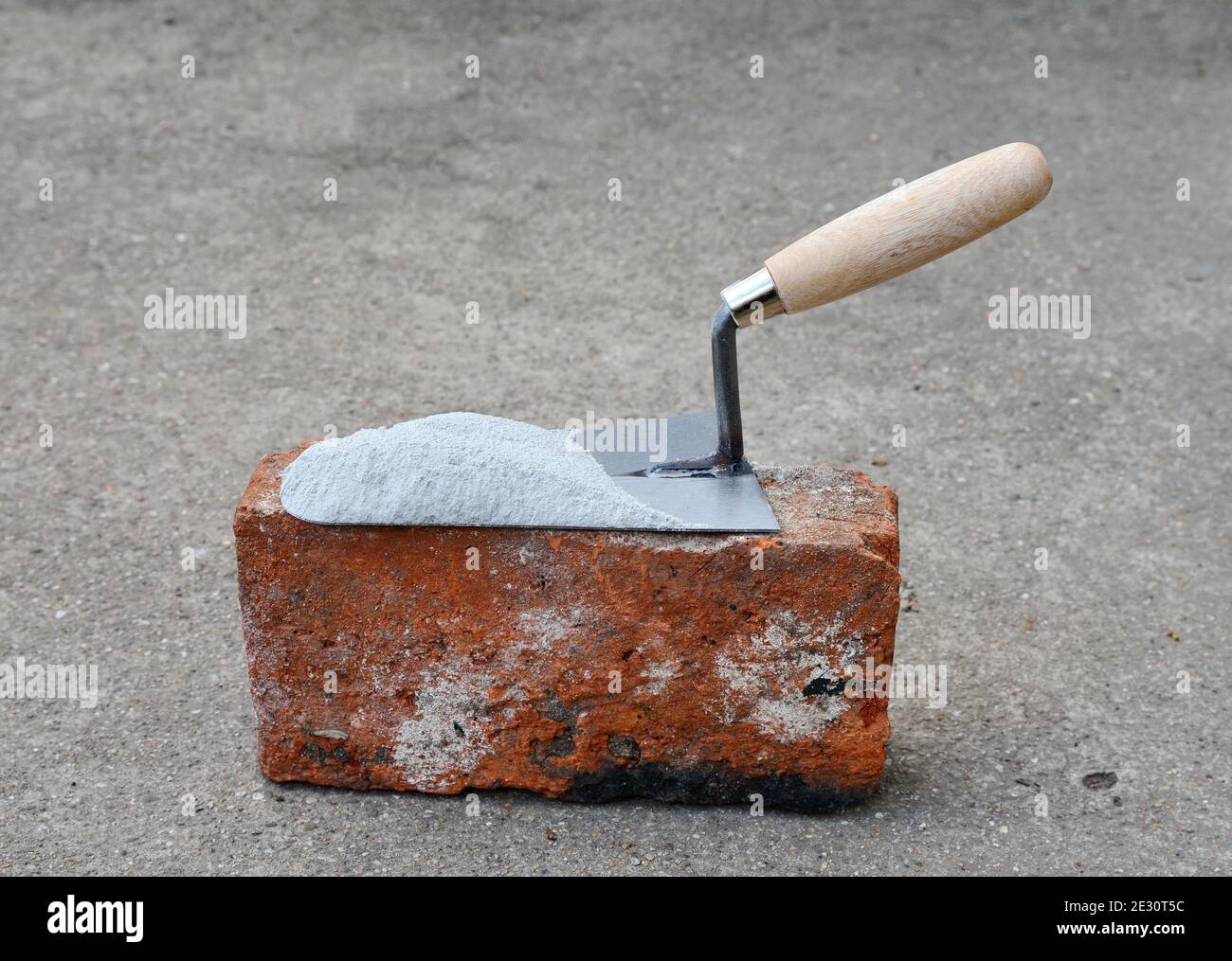 Hand grip brick hi-res stock photography and images - Alamy
