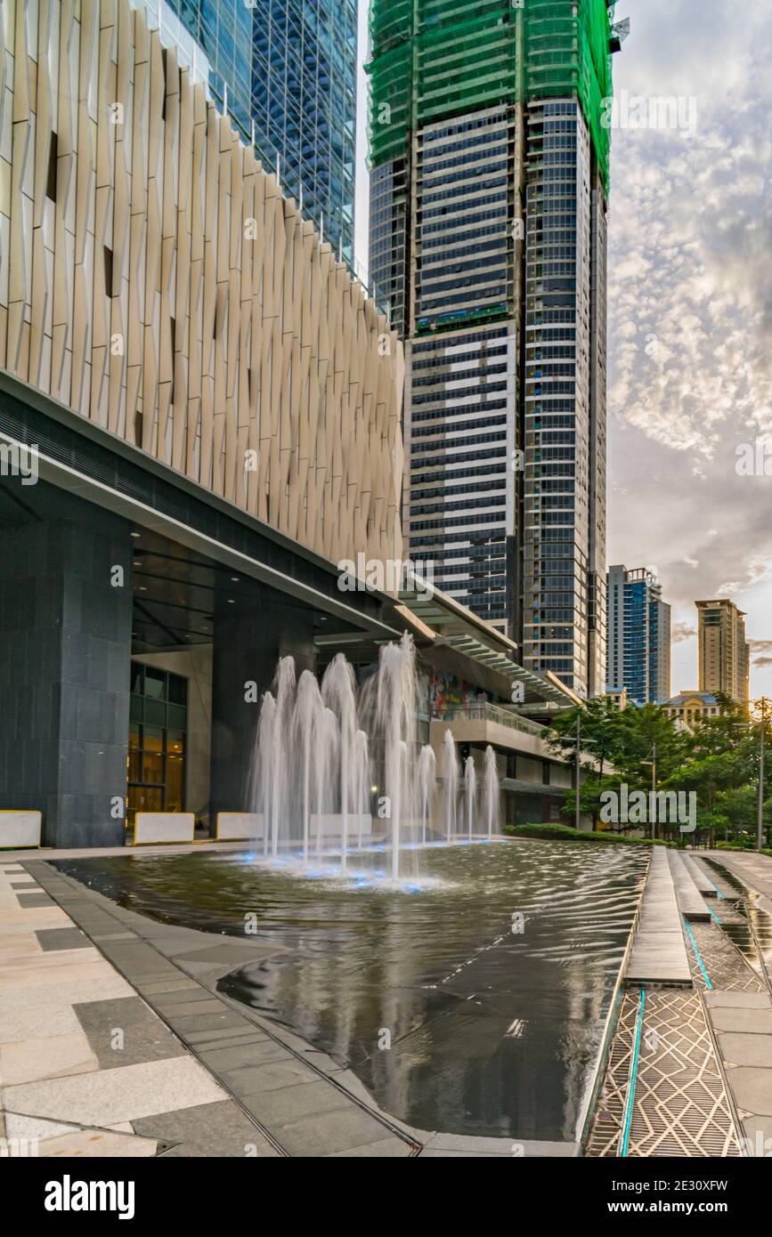 Bonifacio global city taguig manila hi-res stock photography and images ...