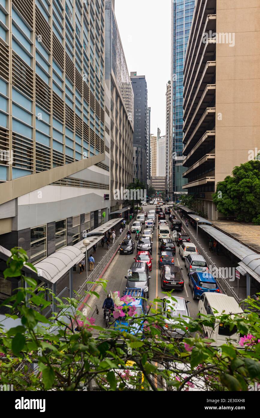 Makati busy street manila hi-res stock photography and images - Alamy