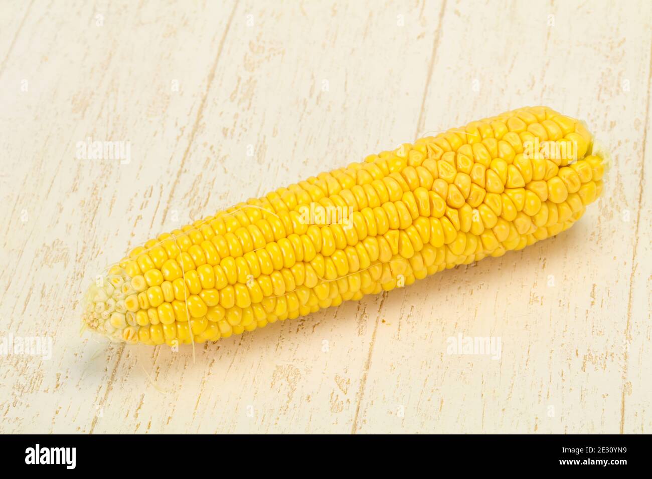 Sweet soft yellow natural corn for cooking Stock Photo - Alamy