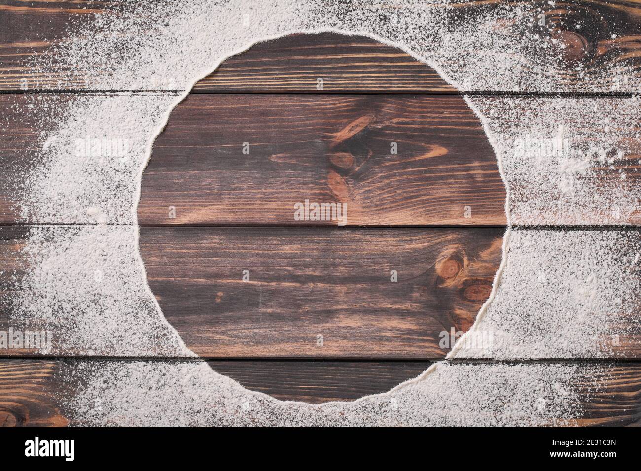 Scattered flour hi-res stock photography and images - Alamy