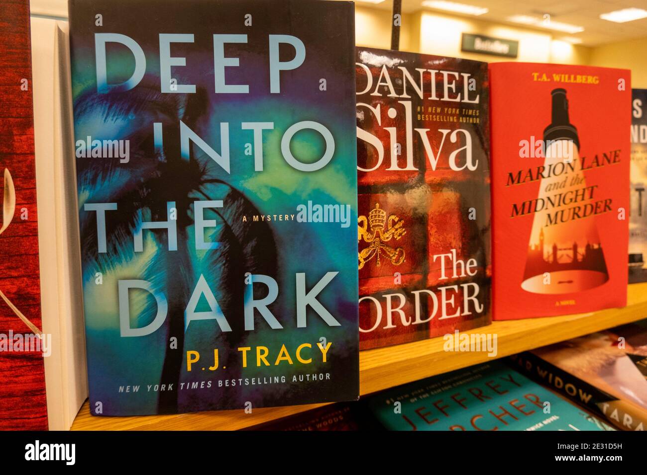 Hardbound Books displayed in a retail store, USA Stock Photo - Alamy