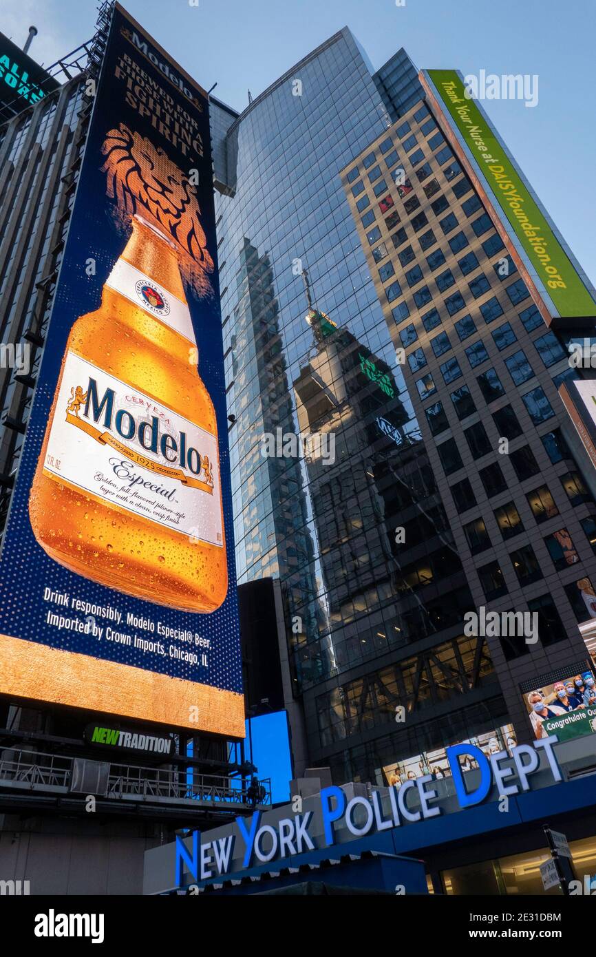 Electronic Advertising Billboards in Times Square, NYC, USA Stock Photo ...