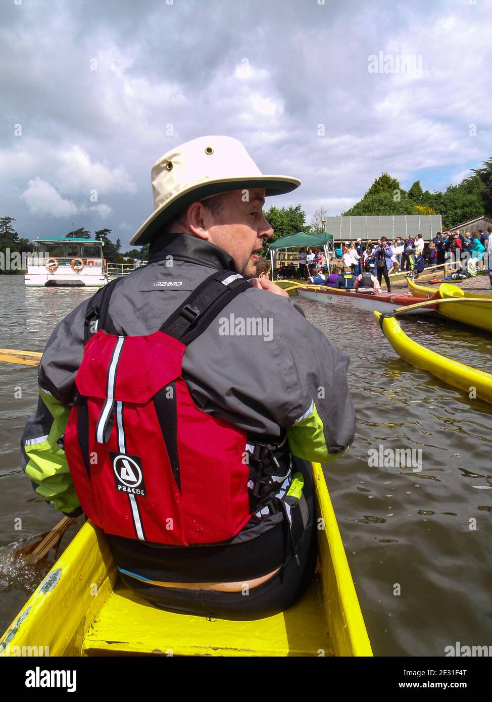 People paddling V6 Hawaiian outrigger canoes (known as va'a), UK Stock ...