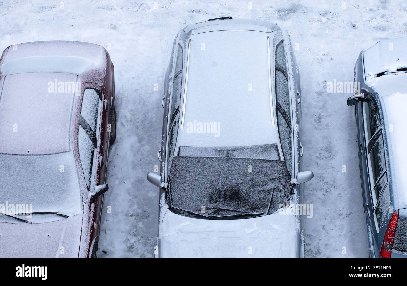 Frosted vehicle hi-res stock photography and images - Alamy