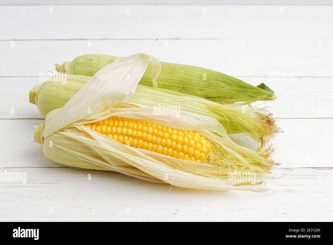 Three ears of corn hi-res stock photography and images - Alamy