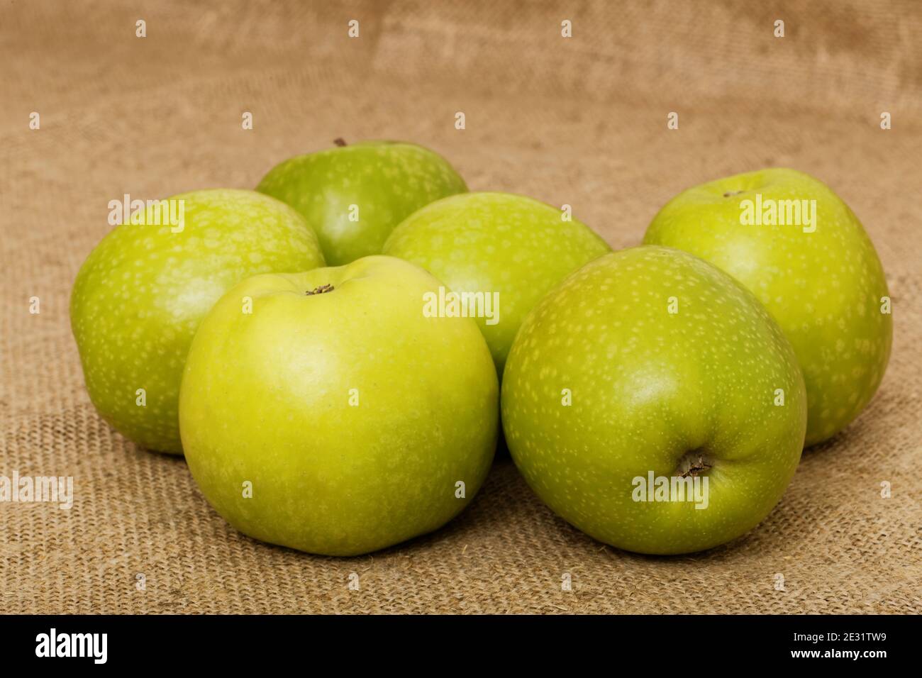 Bagging food hi-res stock photography and images - Alamy