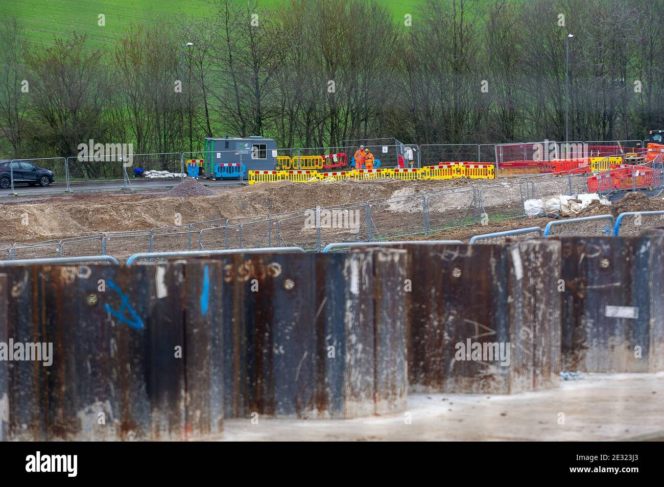 Amersham, Buckinghamshire, UK. 11th January, 2021. HS2 construction ...